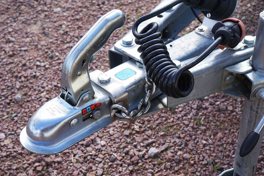Moto, quad, voiture : comment bien choisir sa remorque de transport