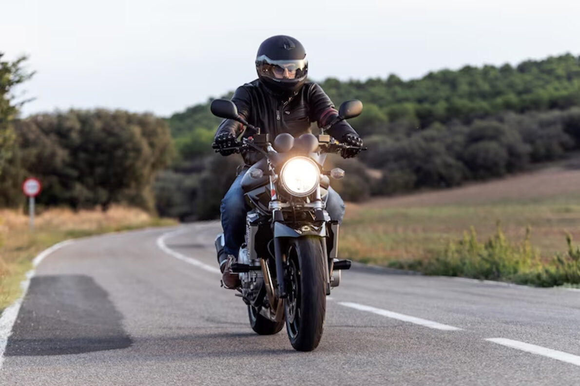 Rodage des pneus de moto : comment le faire correctement